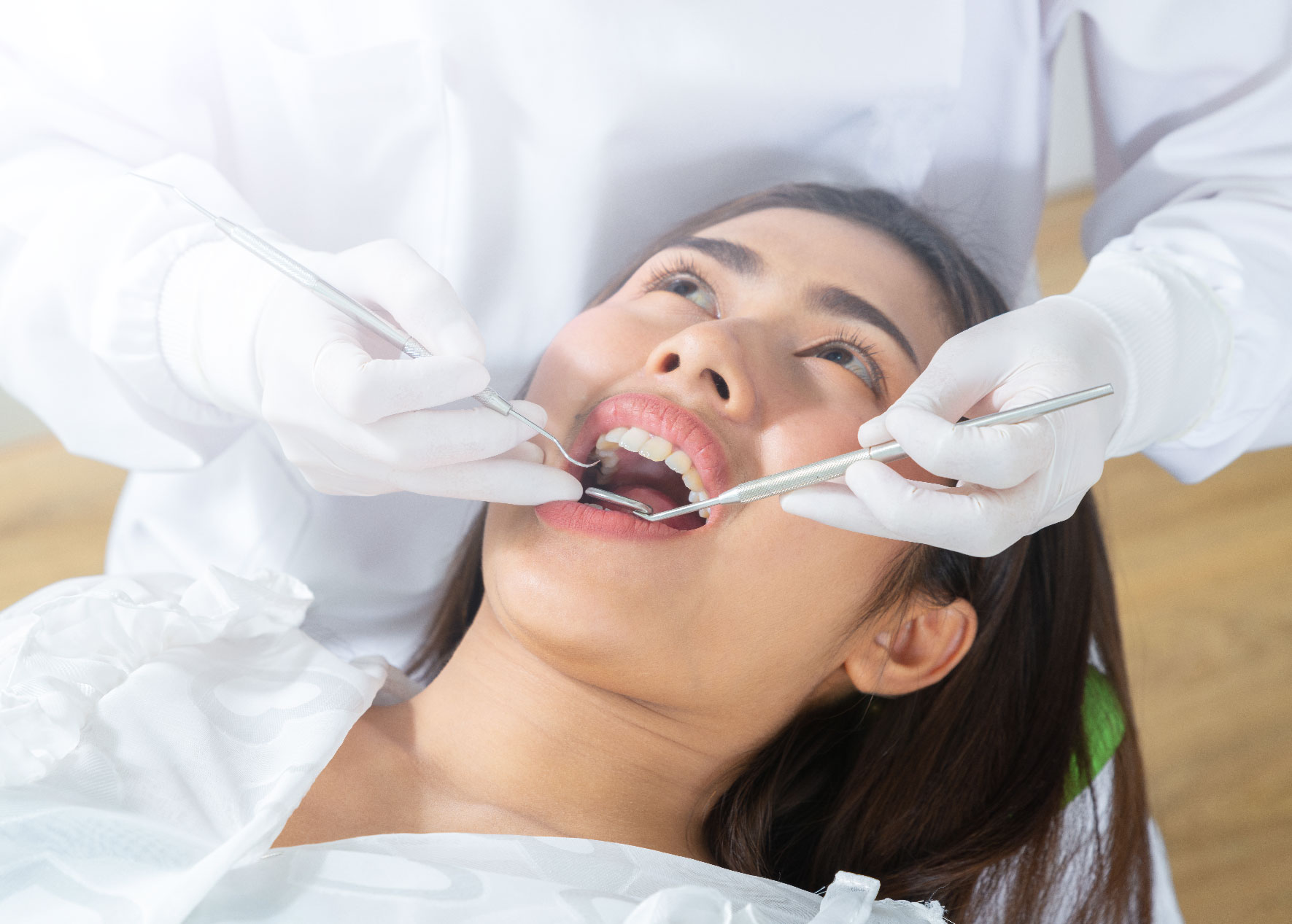 Implant Supported Dentures for Natural Smiles | Tooth Stories